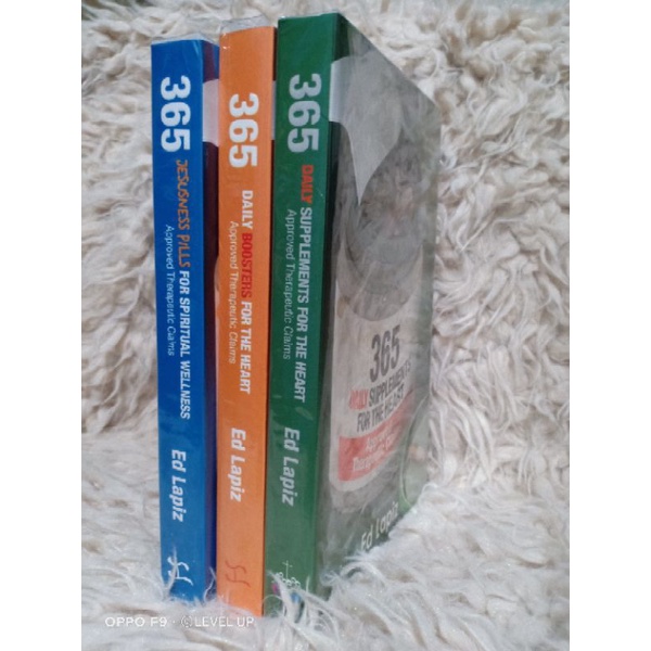 365 DAILY DEVOTIONS ED LAPIZ BOOKS (BRANDNEW) | Shopee Philippines