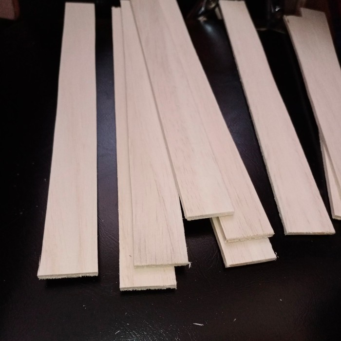 3pcs Balsa Wood Strips 3mm x 30mm balsa mockup 3mm x 3cm | Shopee ...
