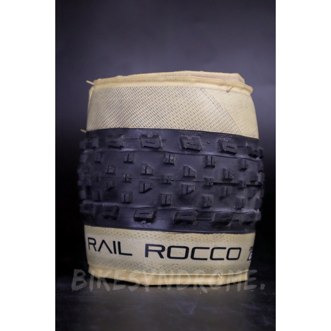 Vee Tire Rail Tracker // Flow Snap // Rail Rocco // Rail // Rail Escape ...