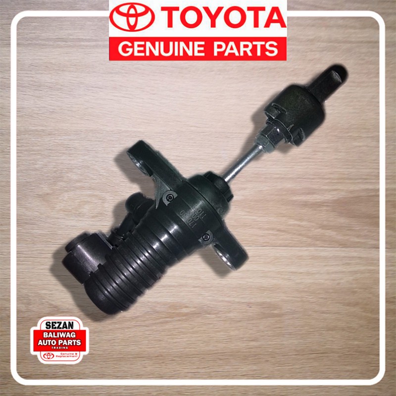 Original Toyota Hiace 2013 Present Clutch Master Cylinder Assembly Part