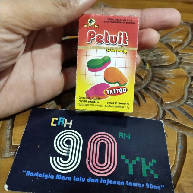 Color Box Candy WHISTLE Candy. SCHEDULE 90s Sweet Spray Sugar Flowers 1 ...