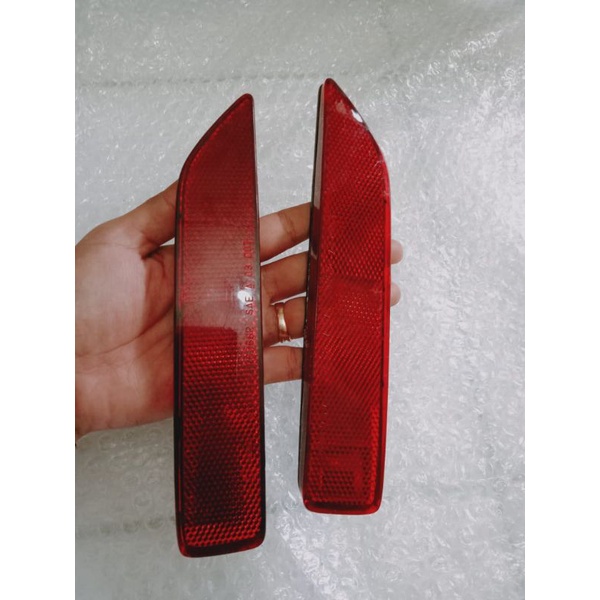 Original honda mobilio BRV rear bumper reflector light | Shopee Philippines