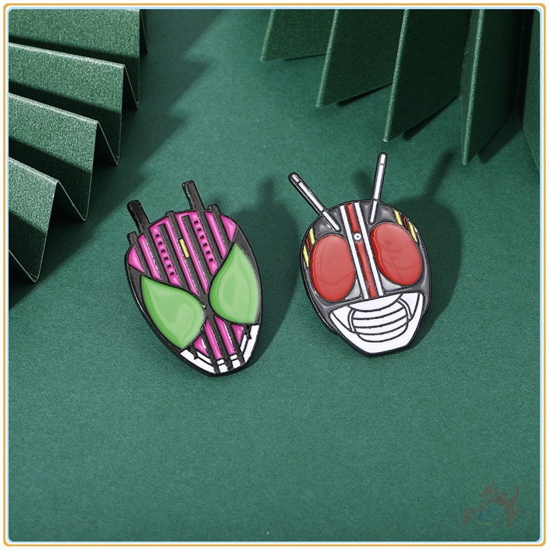 ♥ Masked Rider Decade & Black Brooches ♥ 1Pc Kamen Rider Creative ...