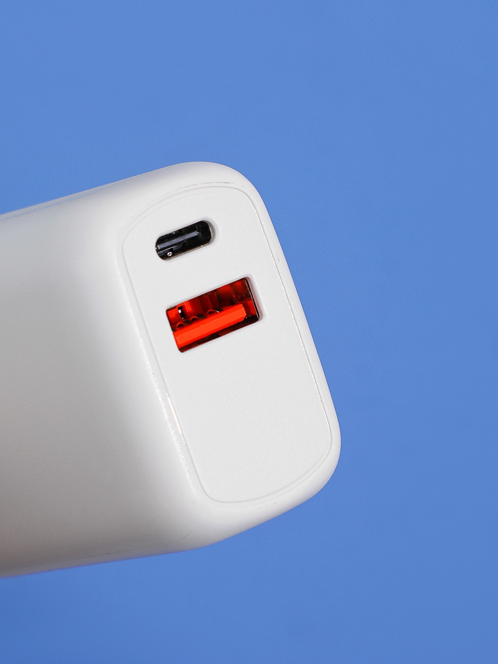 MINISO 20W PD+QC Fast Charge with USB+Type-C Ports Model: R | Shopee ...