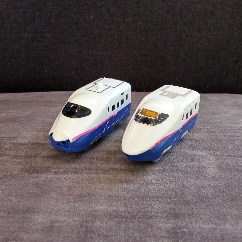 Preloved McDonald's Tomy Japan E2 plarail train happy meal PER PIECE ...