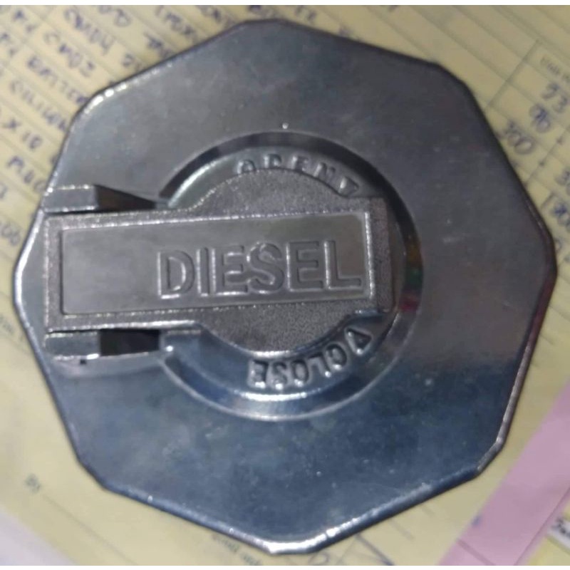 Diesel/Fuel Cap Isuzu NKR/NPR/ELF 700P | Shopee Philippines