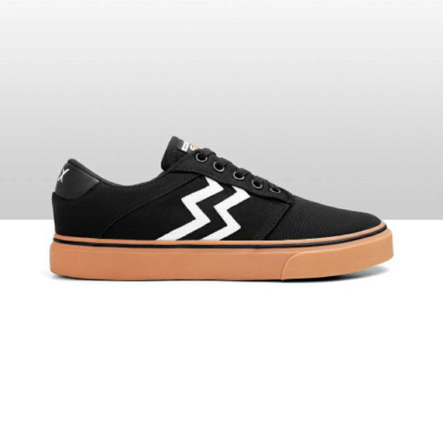 Geoff Max Gmx X Mike Milford Shoes - Gavin Black Gum Stz | Shopee ...
