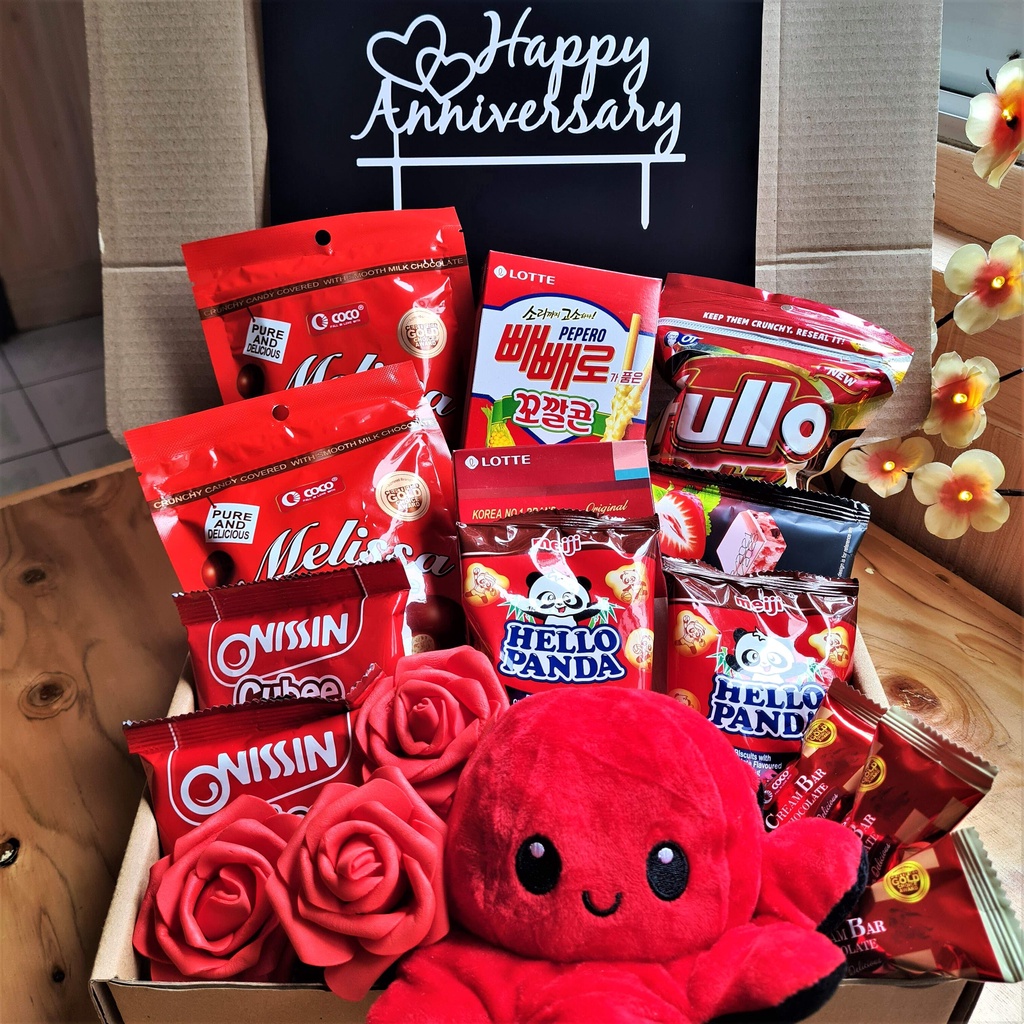 𝐒𝐜𝐚𝐫𝐥𝐞𝐭 𝐑𝐞𝐝 𝐂𝐡𝐨𝐜𝐨𝐥𝐚𝐭𝐞 𝐒𝐰𝐞𝐞𝐭𝐬 & 𝐆𝐢𝐟𝐭 𝐁𝐨𝐱 𝐌𝐨𝐧𝐭𝐡𝐬𝐚𝐫𝐲 𝐀𝐧𝐧𝐢𝐯𝐞𝐫𝐬𝐚𝐫𝐲 𝐆𝐢𝐟𝐭𝐬 𝐑𝐞𝐝 ...