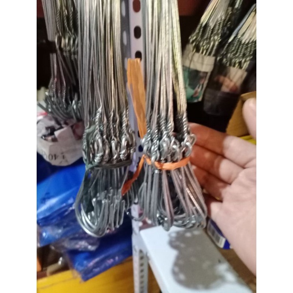 10 PCs Wire hanger (for your hanging) | Shopee Philippines