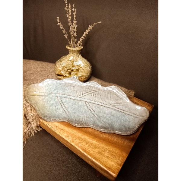 Stoneware Leaf Server (Marked) | Shopee Philippines