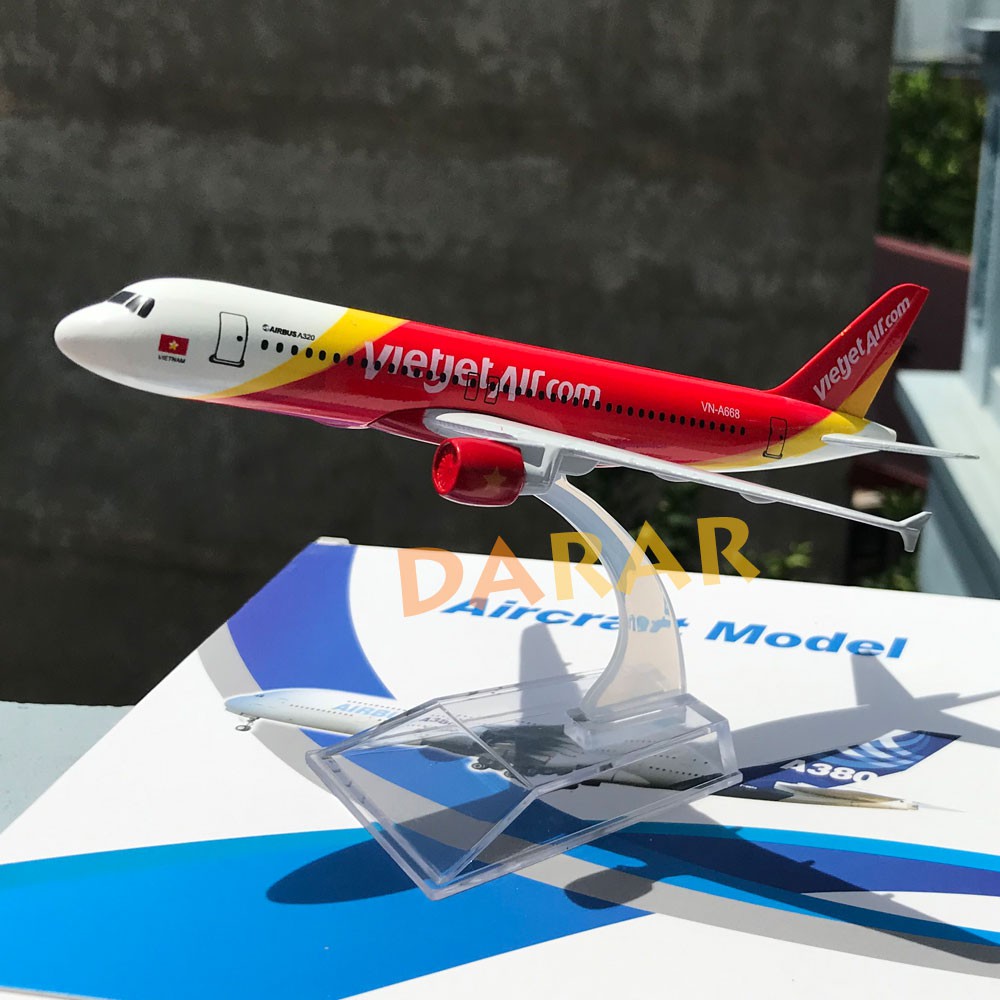 Airplane Model - Metal cast VietJet Air model plane with display stand ...