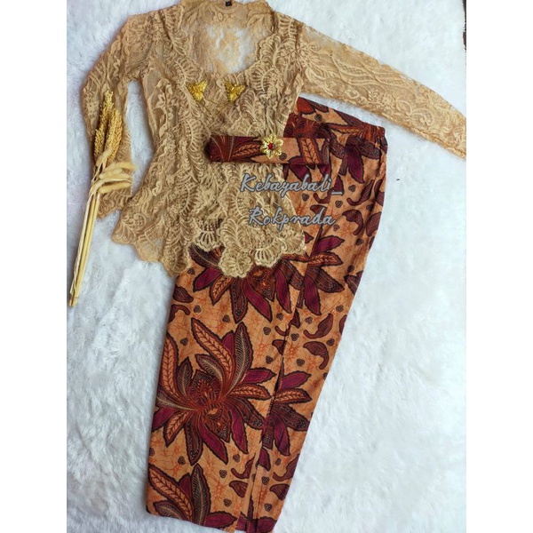 MILO SKIN KEBAYA V NECK KEBAYA FRONT EDGE KEBAYA PREMIUM KEBAYA ...