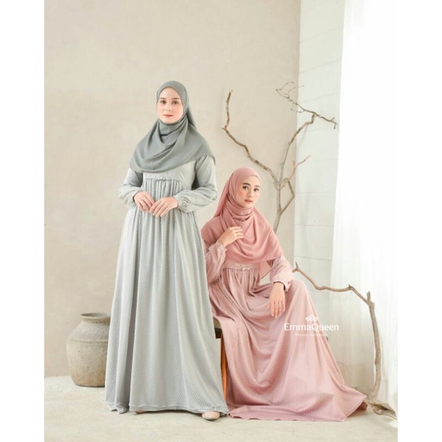 Michelle DRESS BYEn ORIGINAL Material ALLURE SILK Combination HONEY BEE ...