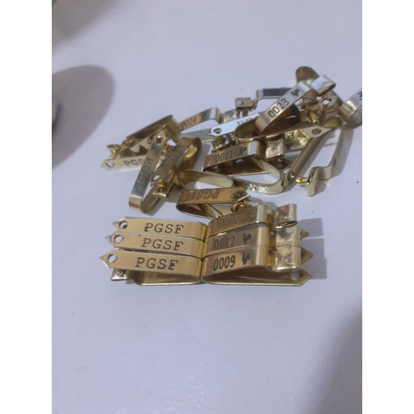 Chicken wing band contains 10 pieces with laser writing chicken logo ...