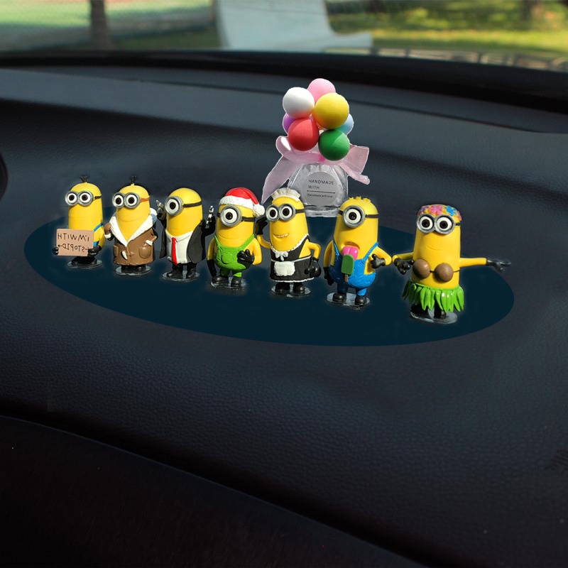 ๑♕Minions Despicable Me Car Decoration Car Interior Cute Creative Car ...
