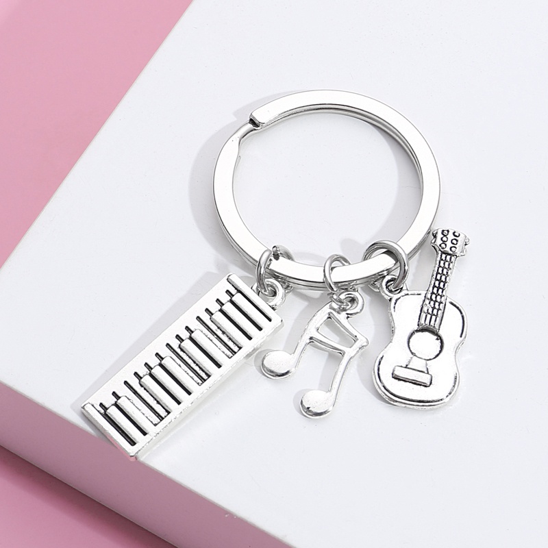 Music Keychain Performer Key Ring Keyboard Notes Violin Key Chains ...