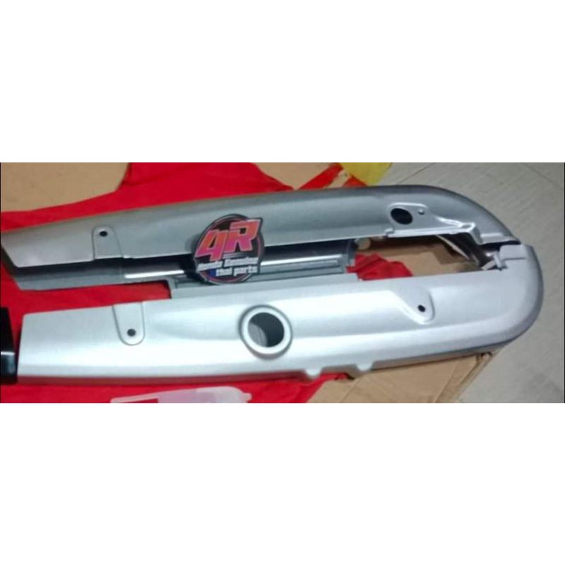 HONDA WAVE 125 GENUINE CHAINCOVER SOLD AS PAIR | Shopee Philippines