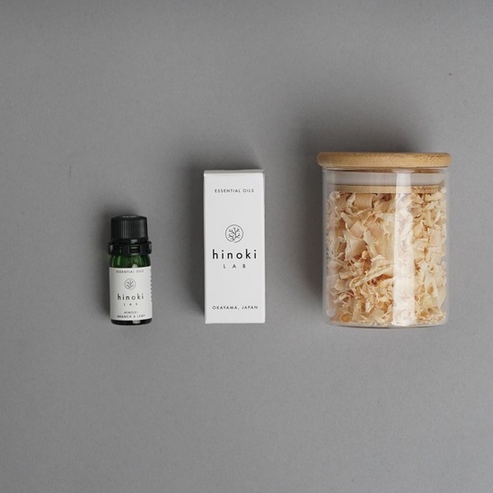 Hinoki LAB: Hinoki Essential Oil Branch 10ml + Flakes on a Jar Set | Shopee Philippines