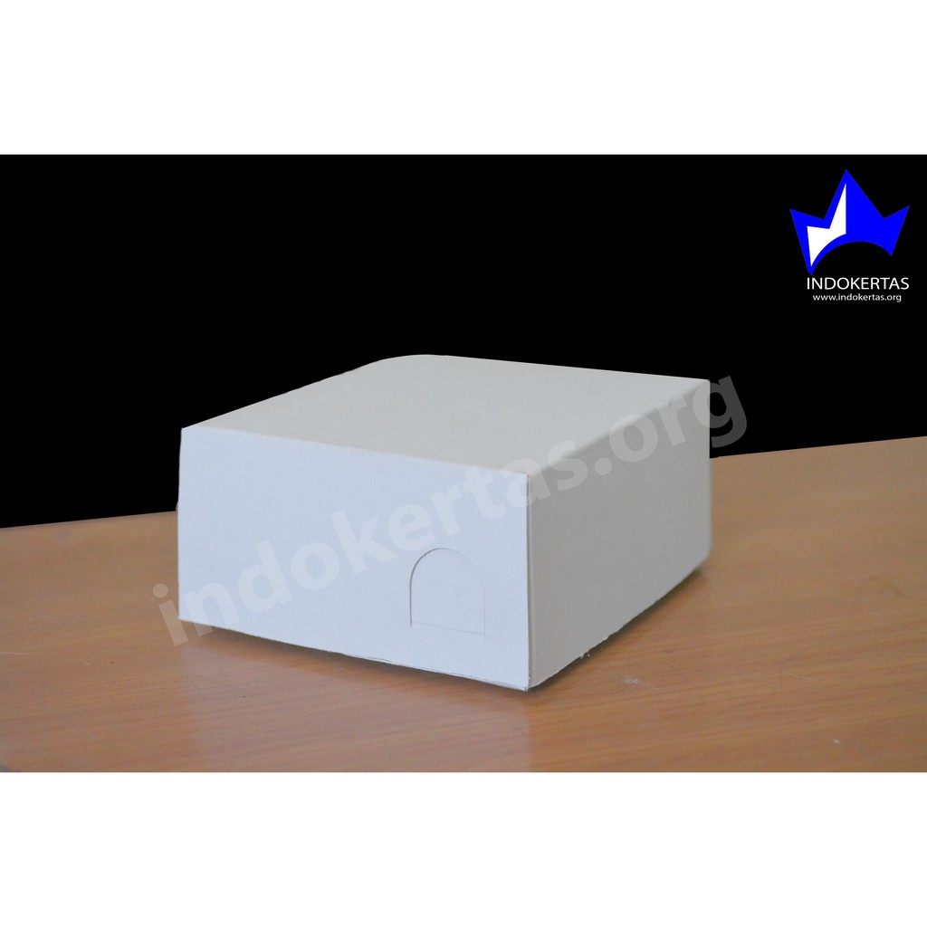 Donut Box, Plain Donut Box Layer Lamination In 10 X 10 X 5 | Shopee ...