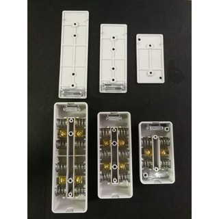 Omni Spring Type Outlet 2 Gang (STO-002), 3 Gang (STO-003), 4 Gang (STO ...