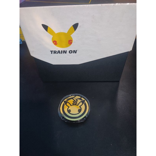 Pokemon TCG Celebrations Pikachu Gold Token | Shopee Philippines