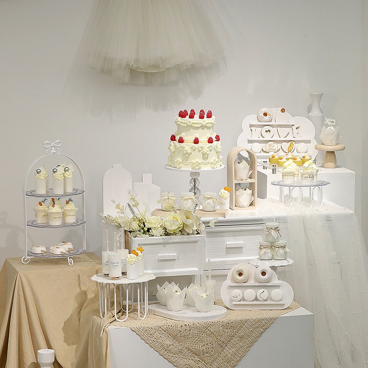 Dessert Table Decoration Set Romantic Wedding Cake Plate Crystal Cake ...