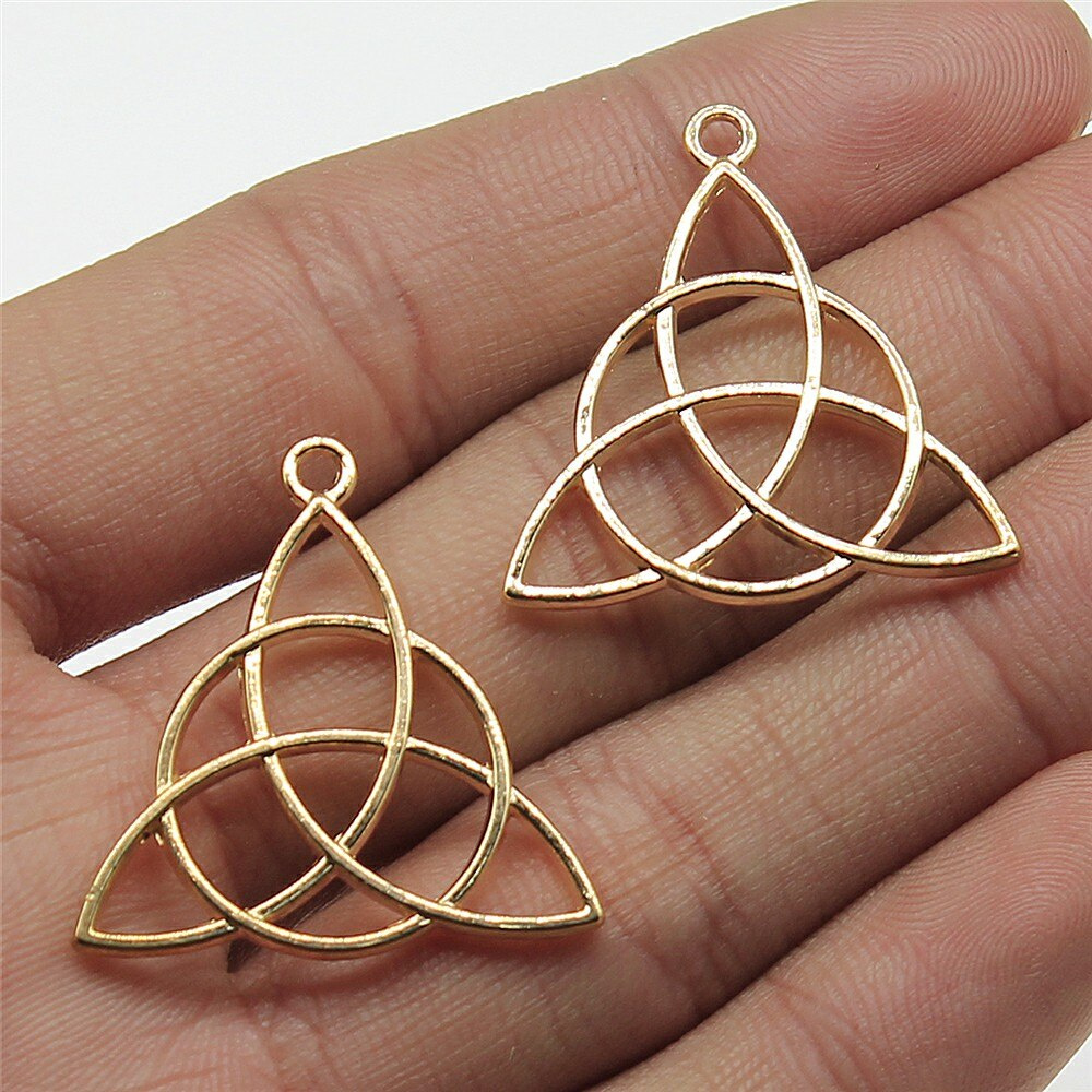 10pcs 28mm Charm Triquetra Amulet 4 Colors Triquetra Symbol Charms ...