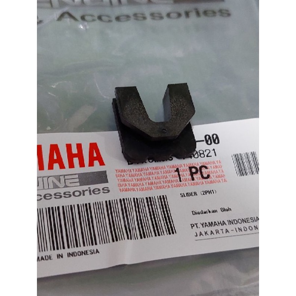 2SX Slide piece AEROX NMAX M3 (per piece) 2SX-E7653-00 2sx slide piece ...