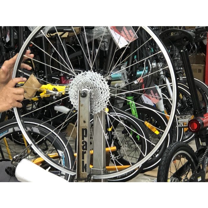 Bicycle CROSS WHEEL STEL | Shopee Philippines