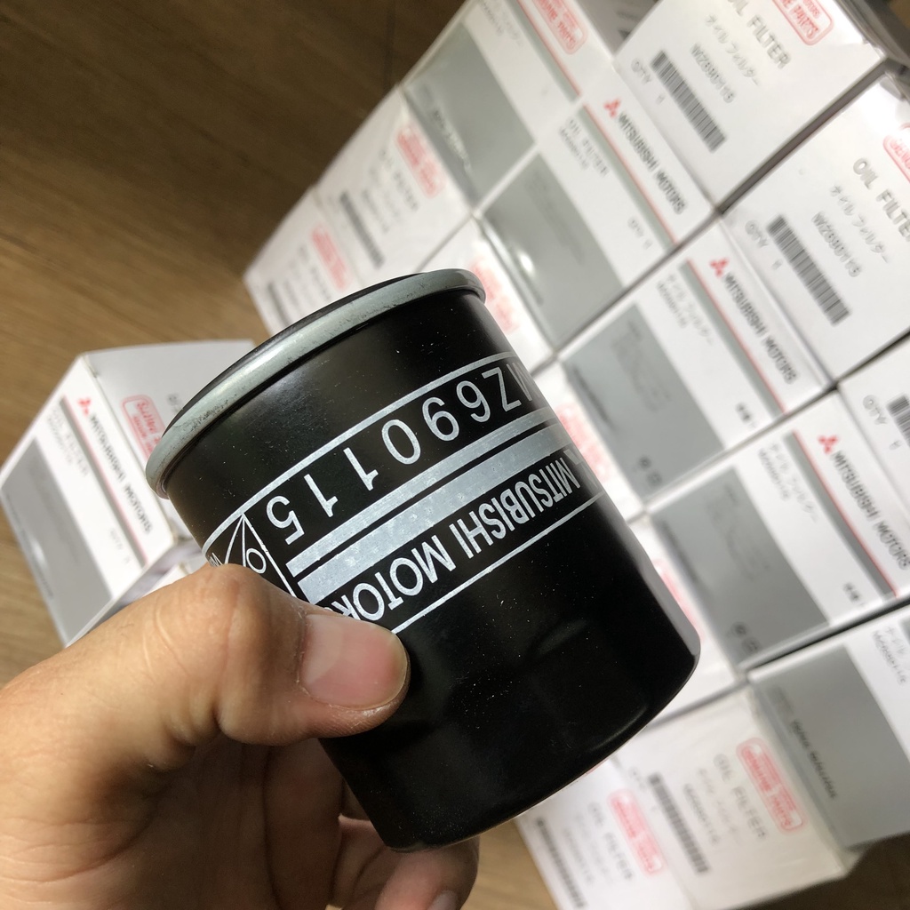 Mitsubishi XPANDER/ ATTRAGE/ MIRAGE/ PAJERO/ JOLIE ENGINE OIL FILTER ...