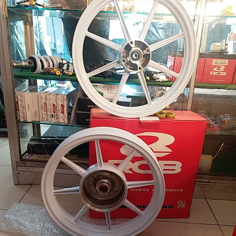 RCB Sports Rim / Mags SP811 (8spokes) for Honda Click125i/click150i F:1 ...