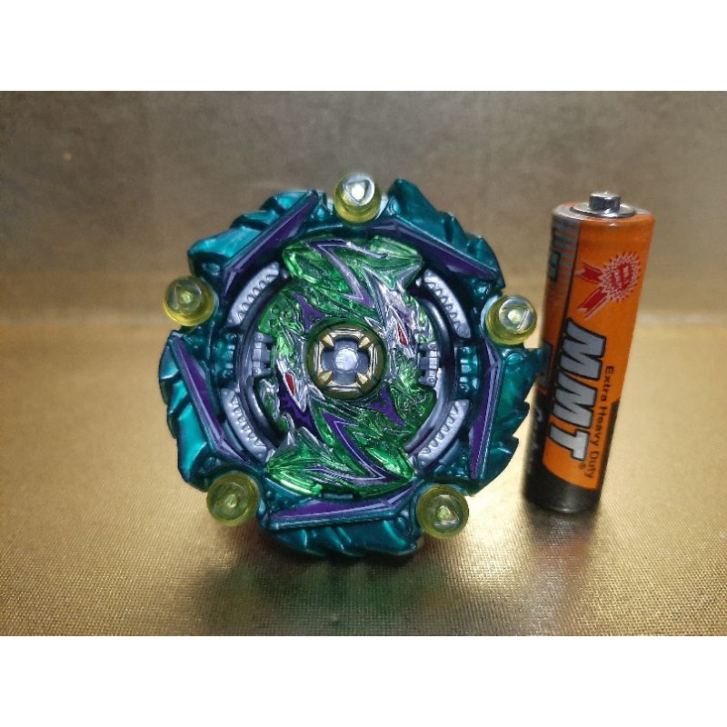 Beyblade Burst (Big) Made in Vietnam Metal & Plastic Japan | Shopee ...