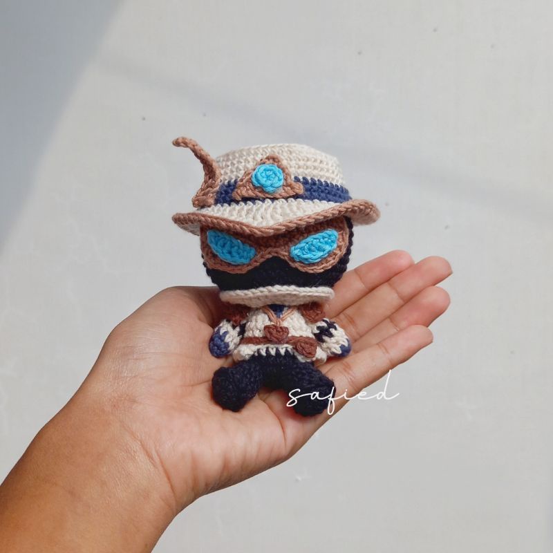 Cypher Knitted Doll - Cypher Valorant Amigurumi (Knitted Doll / Crochet ...