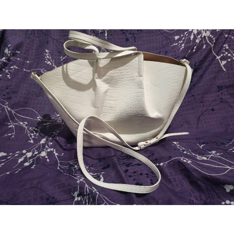 Mango Sling Bag White (Authentic) | Shopee Philippines
