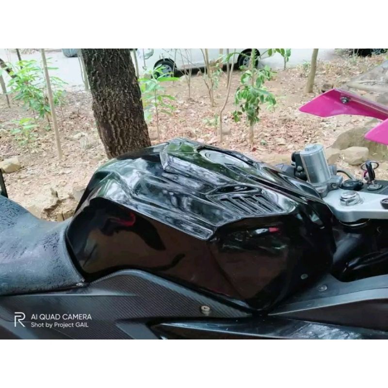 RUSI SIGMA 250 TANK ENHANCER YAMAHA R SERIES INSPIRED | Shopee Philippines