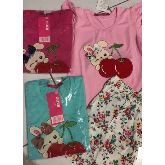 Wholesale 3 sets of Gold Children's Suits 468 (2-5 years)/Gold suits ...