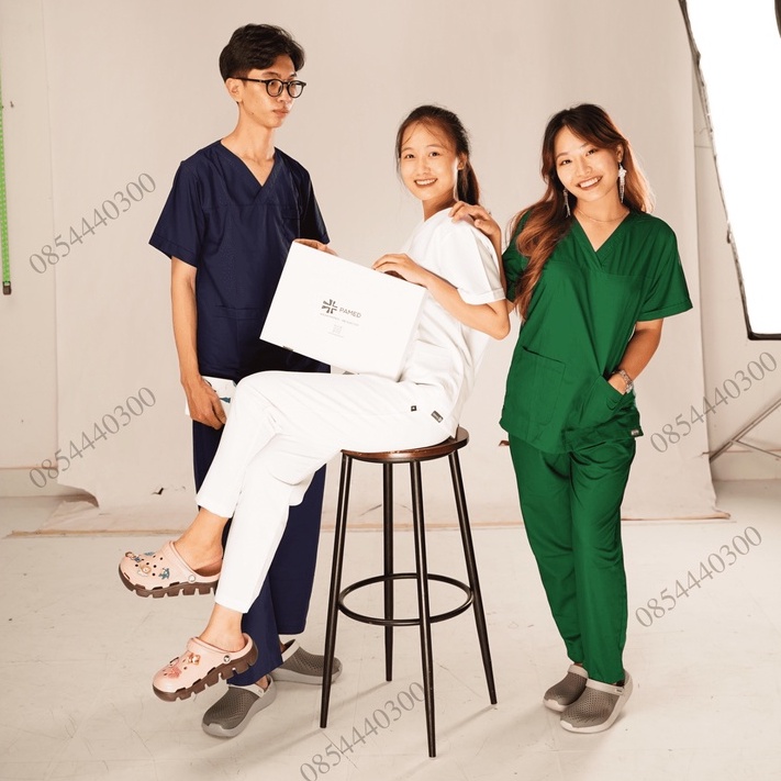 Operating room collar Scrubs set, Spa uniform, clinic, Doctor ...