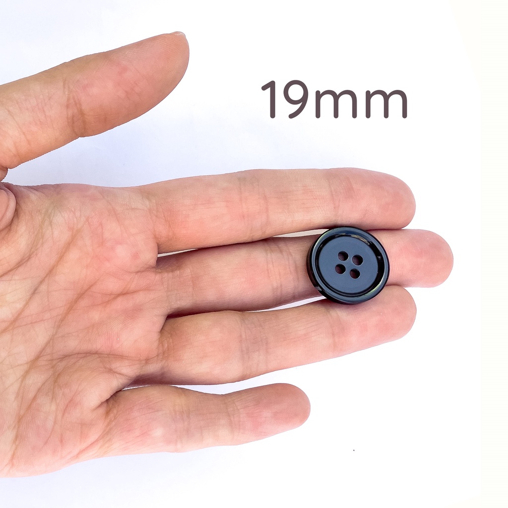 4-Hole Round Black Plastic Buttons 8mm / 11mm / 15mm / 18mm / 19mm ...