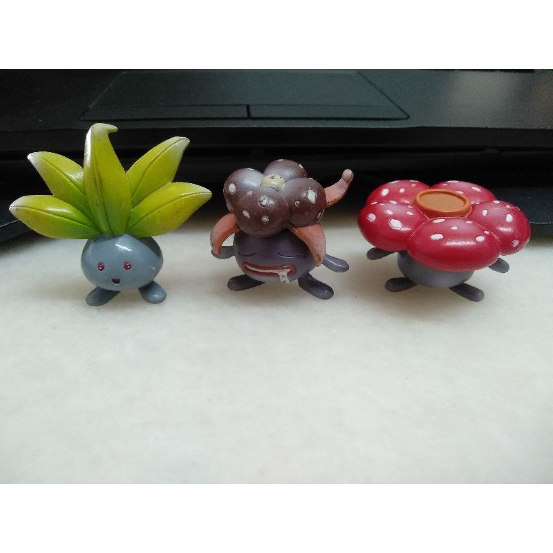 Pokemon Tomy Figures (Oodish, Gloom, Vileplume) | Shopee Philippines