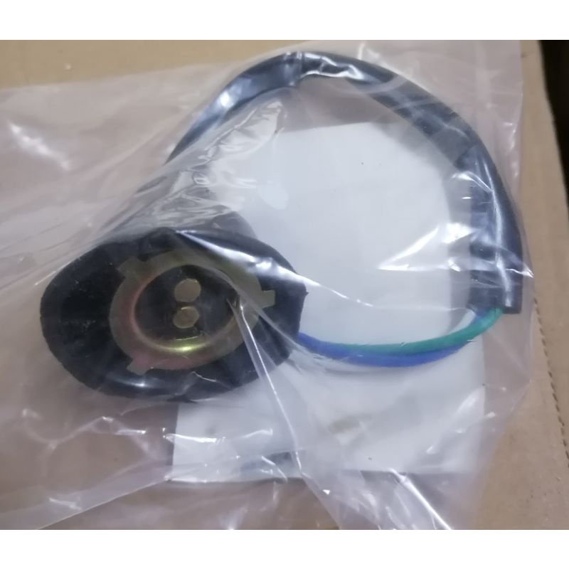 MAKOTO BRAND HEADLIGHT SOCKET FOR XRM/TMX/MIO125/C100/SMASH/R150/RUSI ...