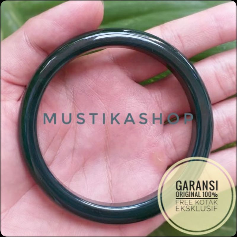 HIJAU NATURAL TRANSLUCENT Genuine Jade Ring Manau Dark Green Bracelet ...