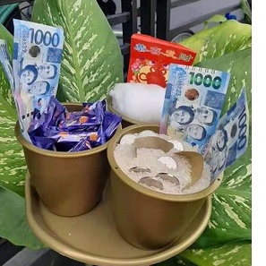 PLASTIC MONEY GOLD POTS 4 IN 1 NEW YEAR 2022 | Shopee Philippines