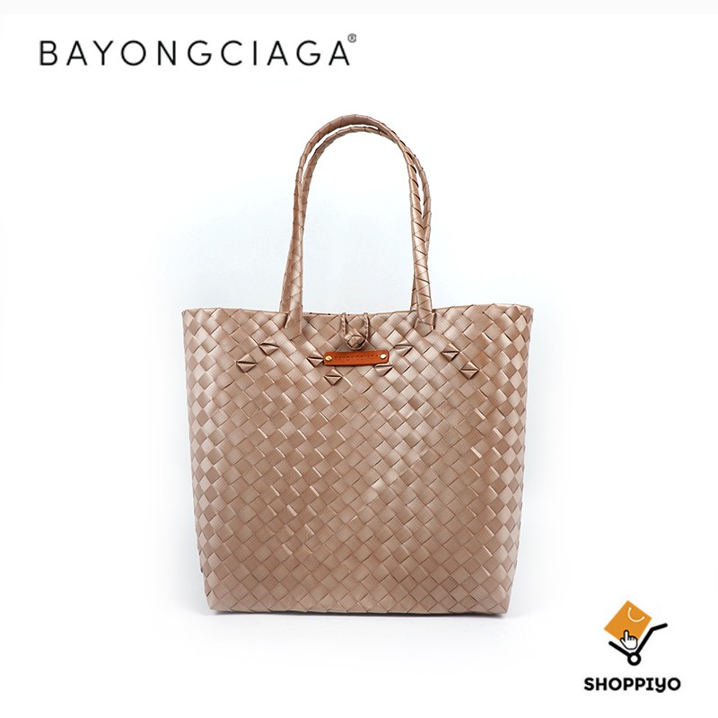 Bayongciaga Go Luxe No Zipper Shoulder Top Handle Tote Bayong Bag ...