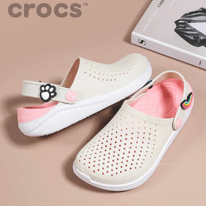 New style cute fashion clog sandals crocs slipeprs for kids (free ...