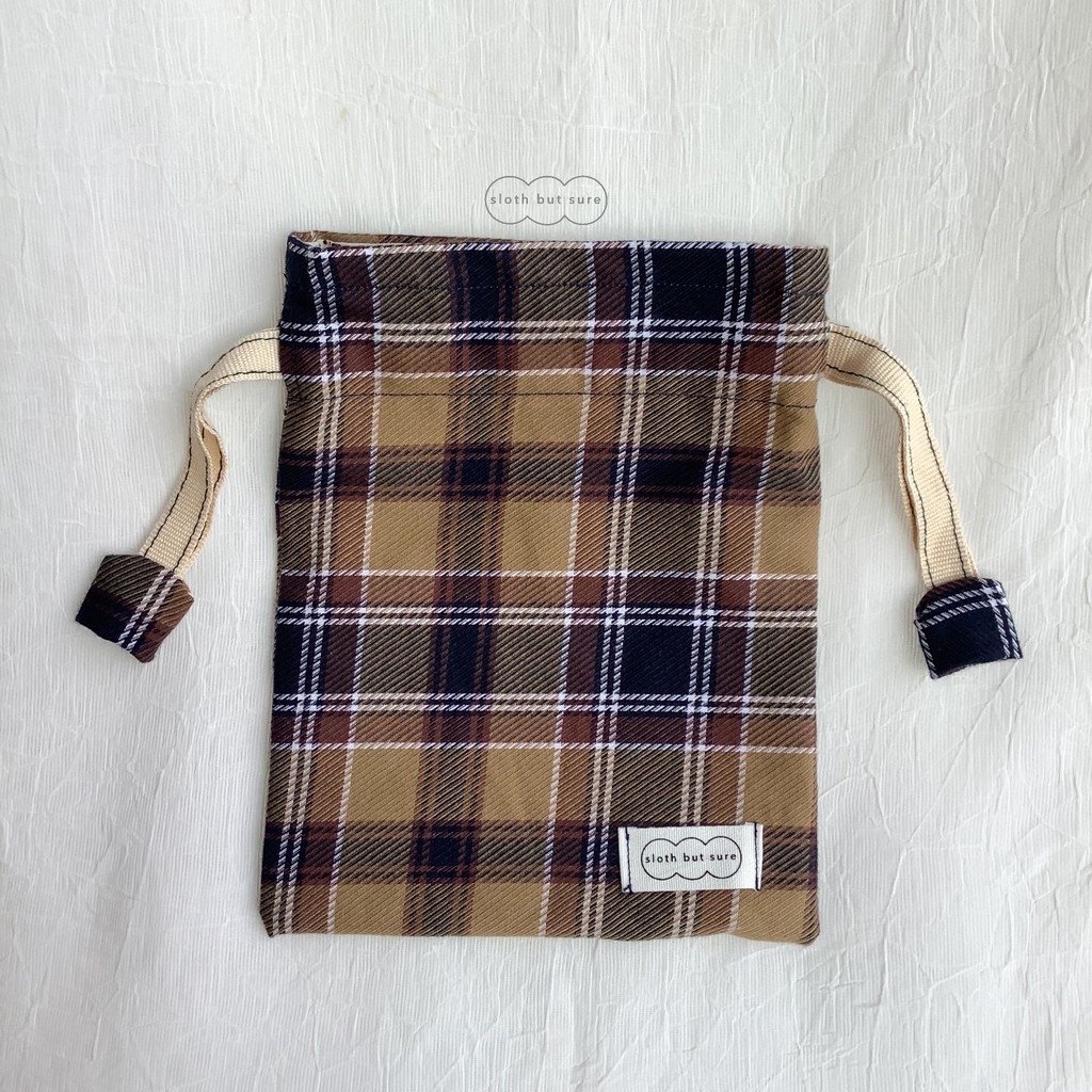 Sbs Waffle Drawstring Pouch (Drawstring Pouch 18,5 x 14,5 cm) | Shopee ...