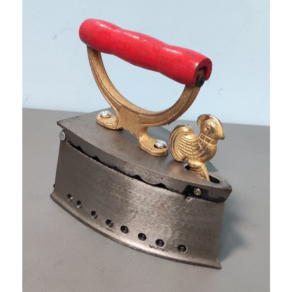 Charcoal Flat Iron Plantsa de Uling Cast Iron Body | Shopee Philippines