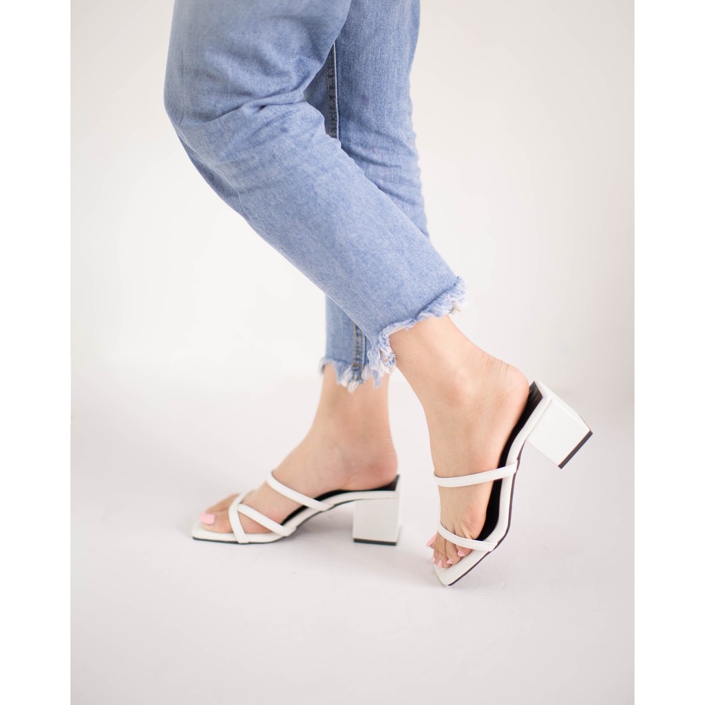CRIZA SHOES TORY 2.5 INCHES HEELS | Shopee Philippines