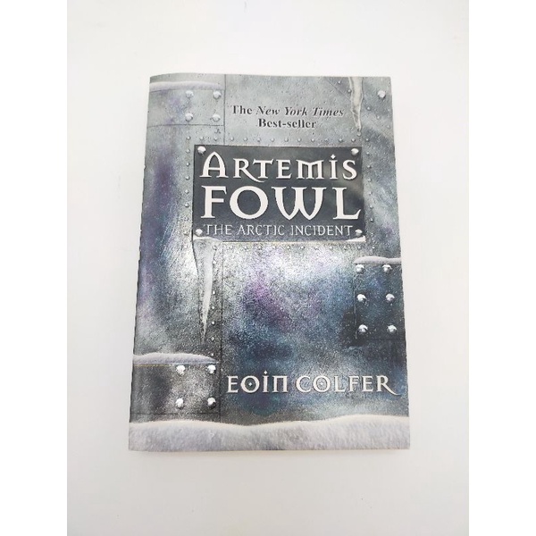 Artemis Fowl and Arctic Incident (Artemis Fowl #1) by Eoin Colfer ...