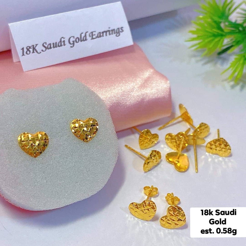 ️18k Saudi Gold Pawnable/Nasasanla Stud Earrings with Gold Pakaw light ...