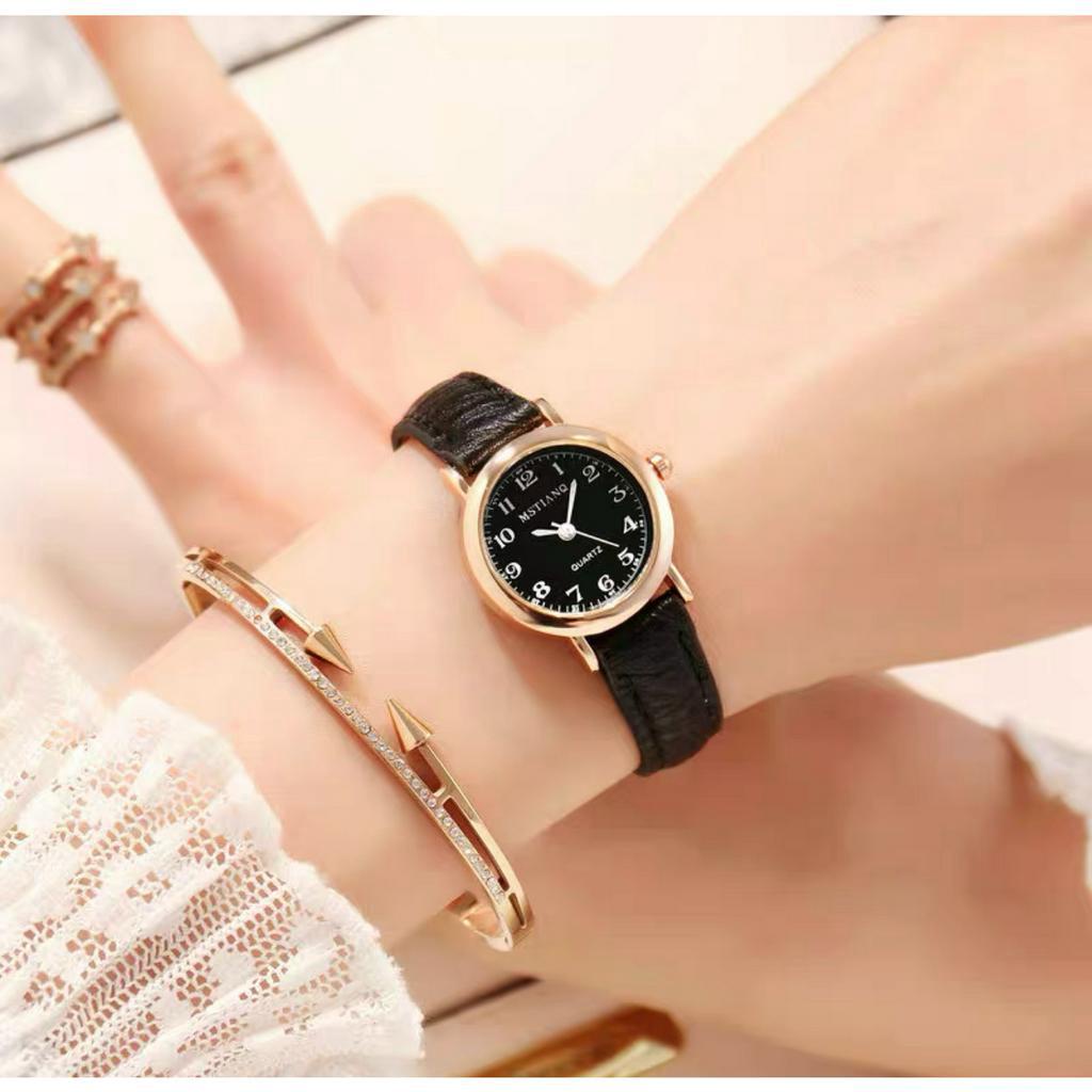 Women's Fashion White Small Watches Ladies Quartz Round Leather Watch ...